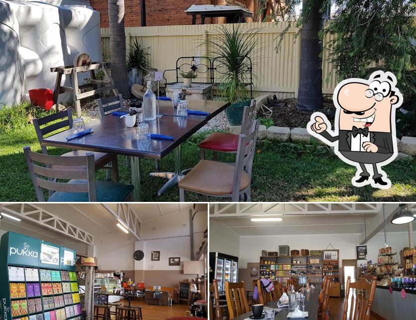 Molly May's, Manilla - Restaurant menu, prices and reviews