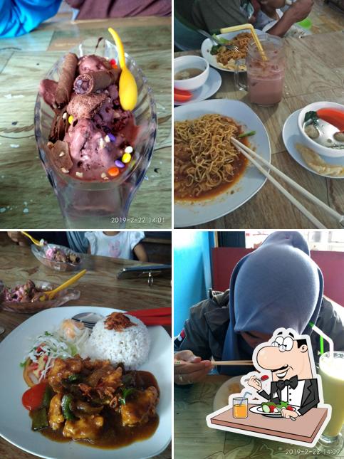Kedai Red Mi Lovers Ciledug cafe, Ciledug Kulon - Restaurant reviews