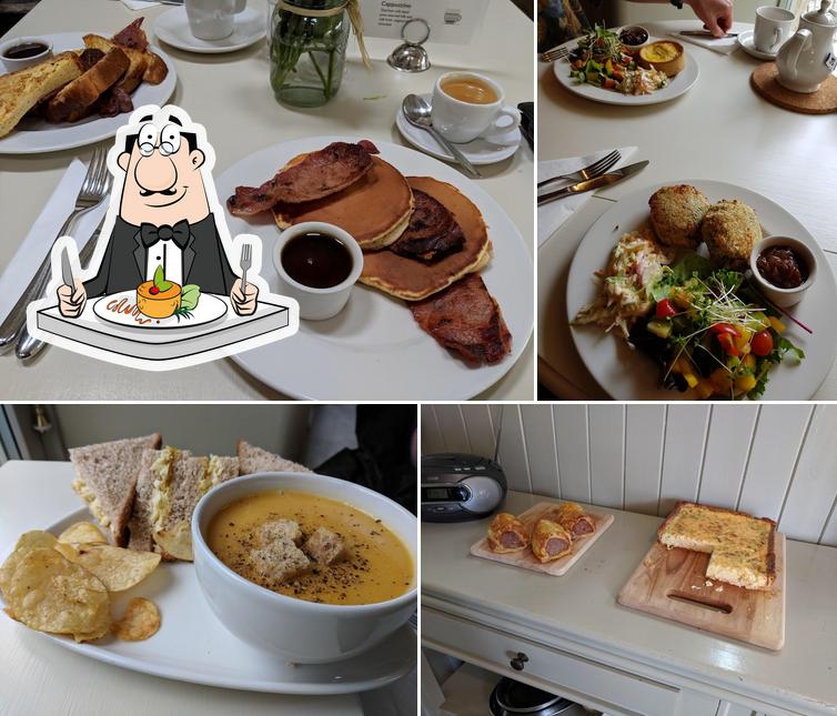 Courtyard Cafe, Knockraich Farm in Fintry - Restaurant menu and reviews