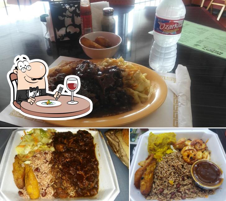 Helen's Kitchen in Houston - Restaurant menu and reviews