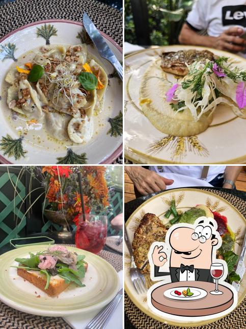Los Jardines De Las Barquin, Argentina - Restaurant reviews