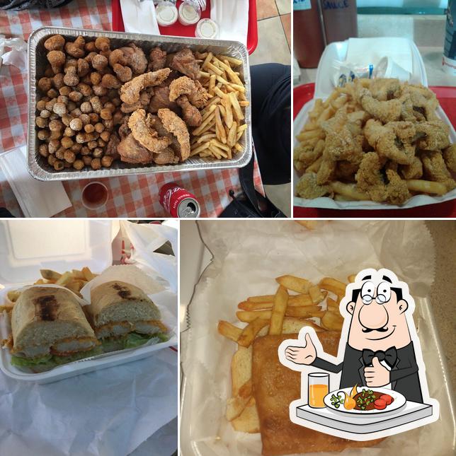 JJ Fish & Chicken, Lakewood - Restaurant menu, prices and reviews