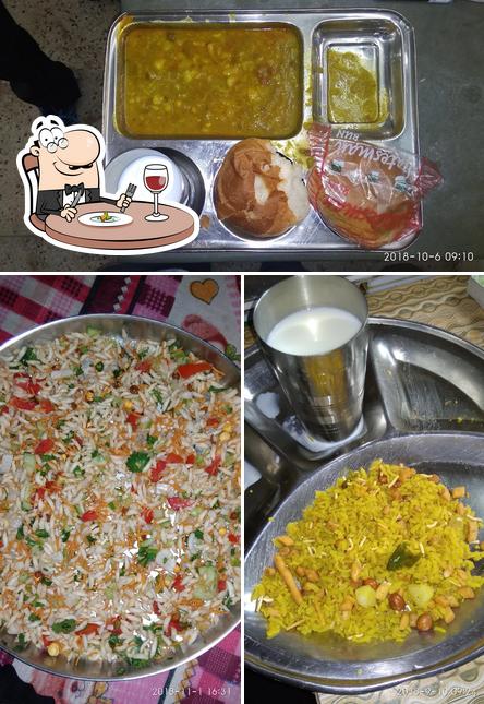 Jnv mess, Meja Khas - Restaurant menu, prices and reviews