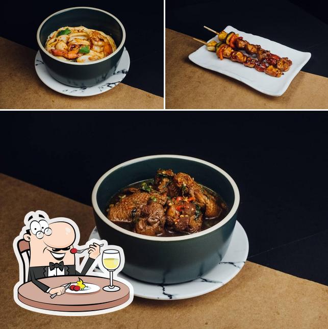 PLUS CLUB RANGSIT, Rangsit - Restaurant reviews