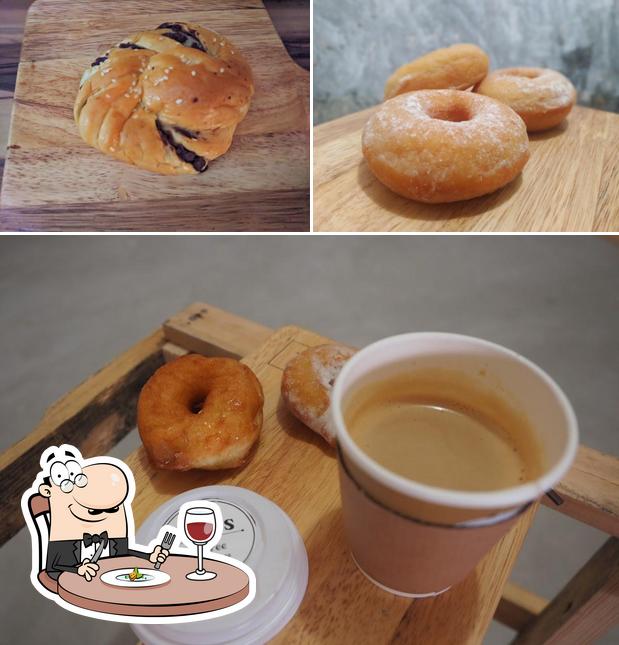 JIP'S COFFE TIBAN, Batam - Restaurant reviews