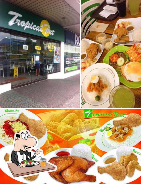 Tropical Hut Foodmart, Inc fast food, Parañaque, 8288 Dr A Santos ...