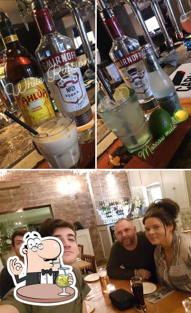 Warren's Restaurant & Bar, Walsall - Restaurant menu, prices and reviews