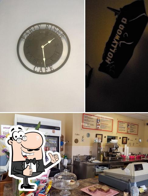 Early Riser Cafe on Wonderland in London - Restaurant menu and reviews