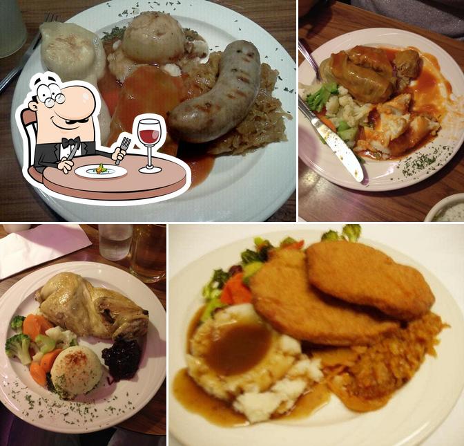 Polonia Restaurant, 2934 Yemans St in Hamtramck - Restaurant menu and ...