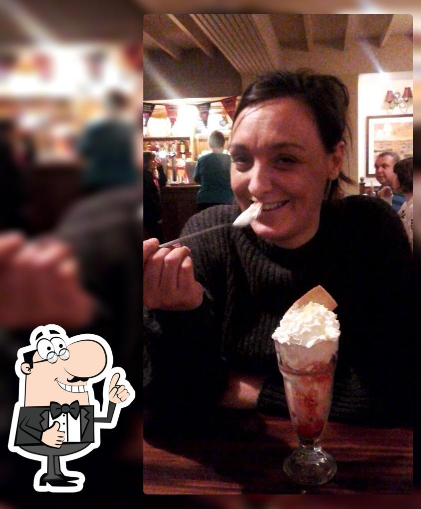 Top 3 restaurants with shrimp cocktail in Cross Hands, october 2025 ...
