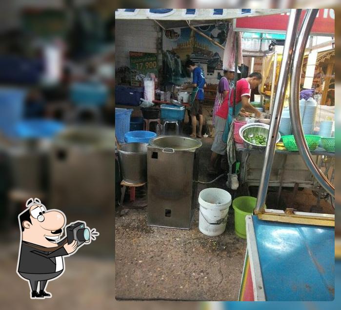 ก๋วยเตี๋ยว-บะหมี่เป็ด ใต้สะพานมมิตรภาพไทยลาว, Mi Chai - Menú del ...