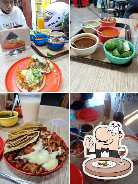 El taco Feliz restaurant, Ciudad López Mateos, Luis Spota esquina 79 ...
