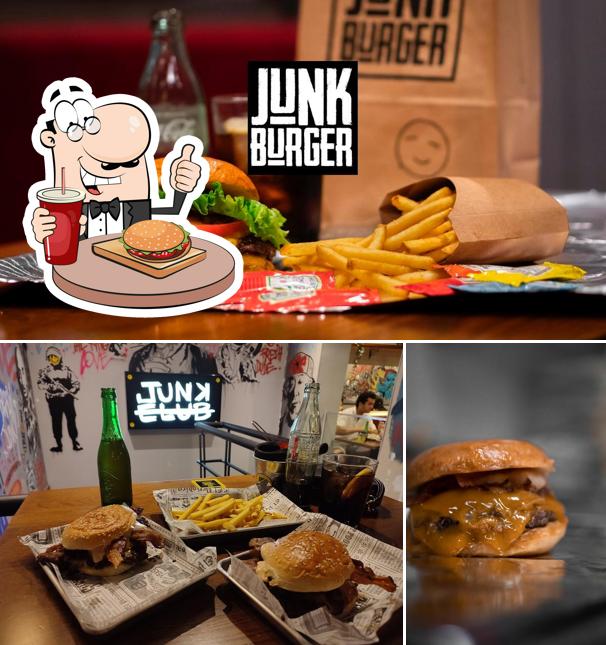 Junk Burger, Calle de José Abascal, 31 in Madrid - Restaurant menu and ...