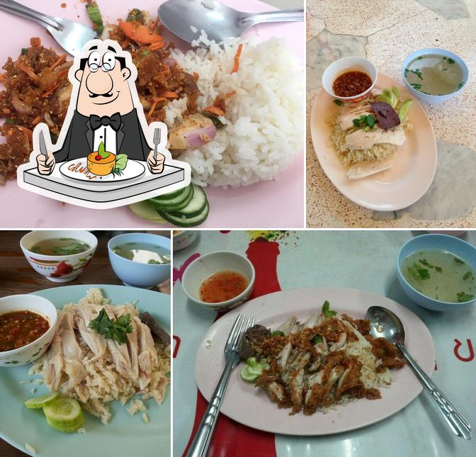หลำ ข้าวมันไก่ตอน, Bang Pung - Menú del restaurante, precios y reseñas