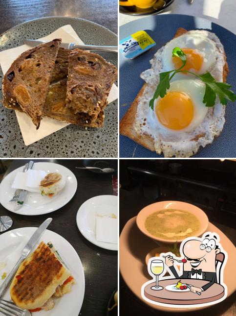 Cafe Lucio in Bundoora - Restaurant menu and reviews