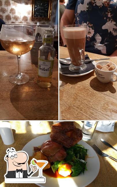 The Royal Redgate, Watling St in Nuneaton - Restaurant reviews