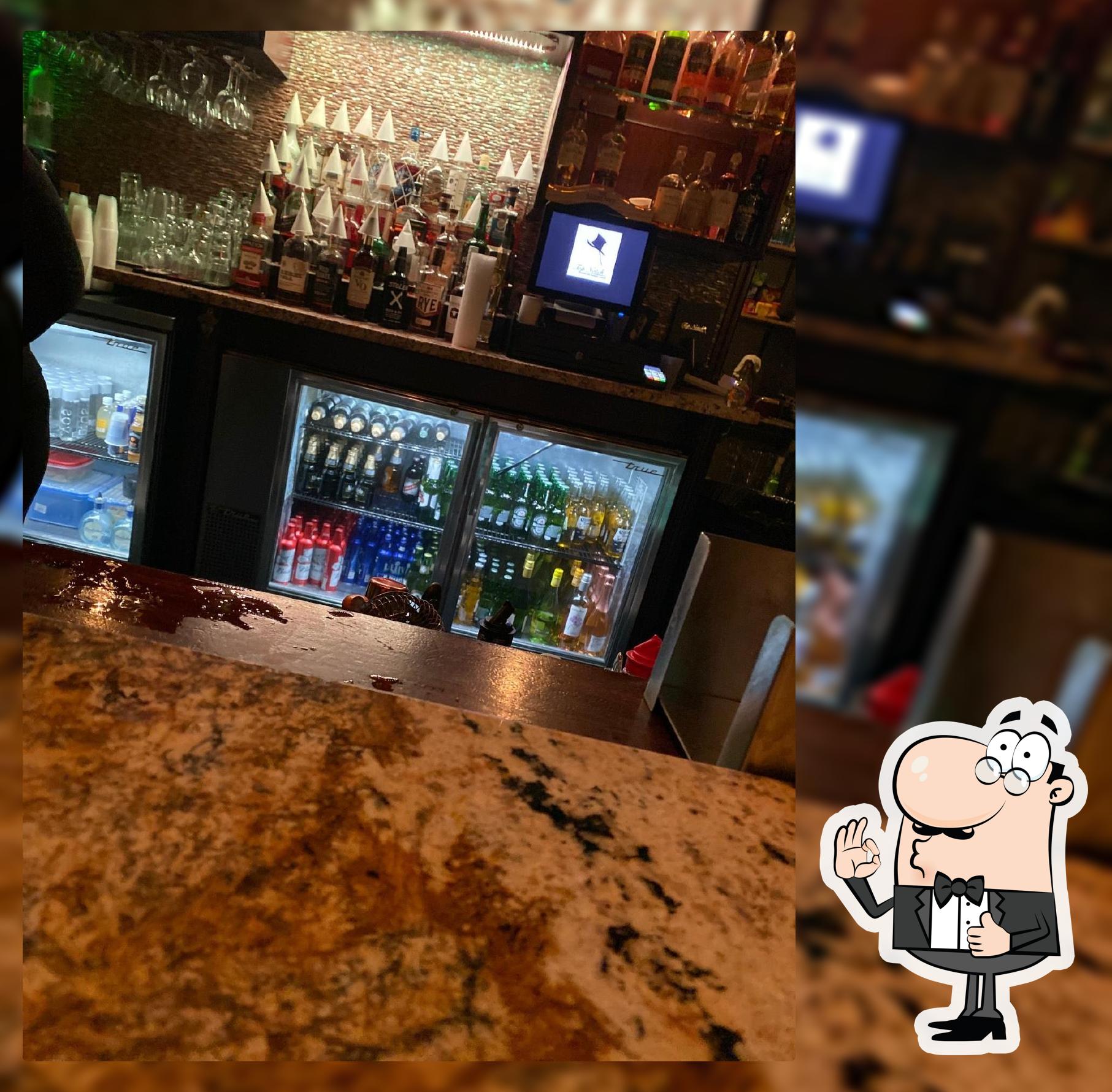 Top Notch Prime Cigars & Whiskey Lounge in Miami Gardens