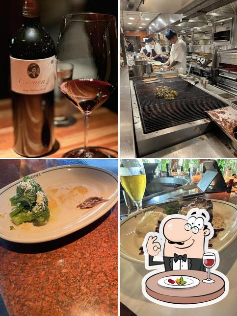 Houston's in Boca Raton - Restaurant menu and reviews