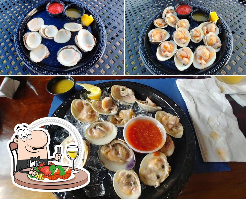 Bayside Clam & Grill in East Islip - Restaurant reviews