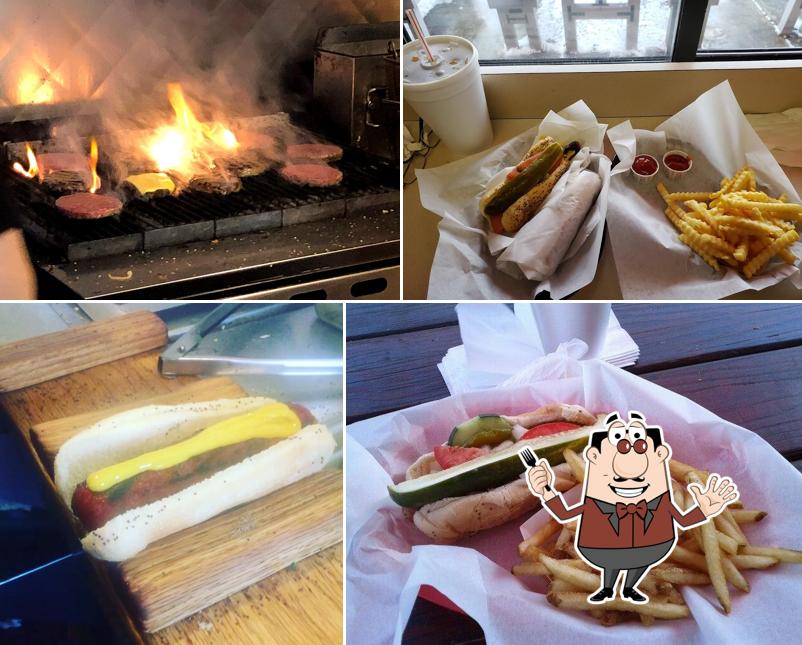 Paradise Pup, Des Plaines - Restaurant menu, prices and reviews