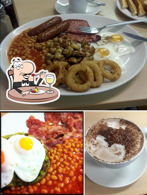 SURBİTON CAFE, Surbiton - Restaurant menu, prices and reviews