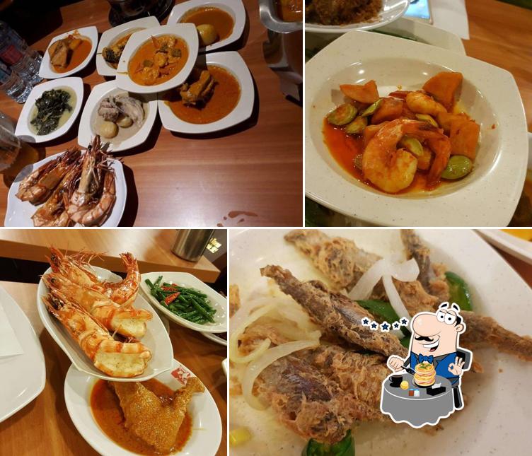 Restaurant Padang Sari Ratu (Plaza Indonesia), Jakarta, Plaza Indonesia ...