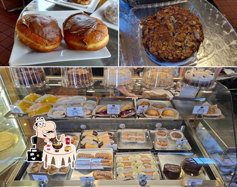 DiCamillo Bakery, Williamsville - Restaurant menu, prices and reviews