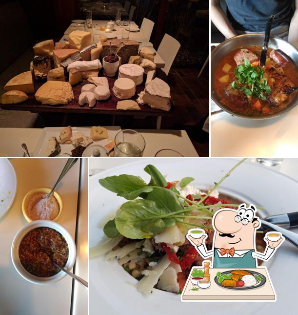 L'Albatros in Cleveland - Restaurant menu and reviews