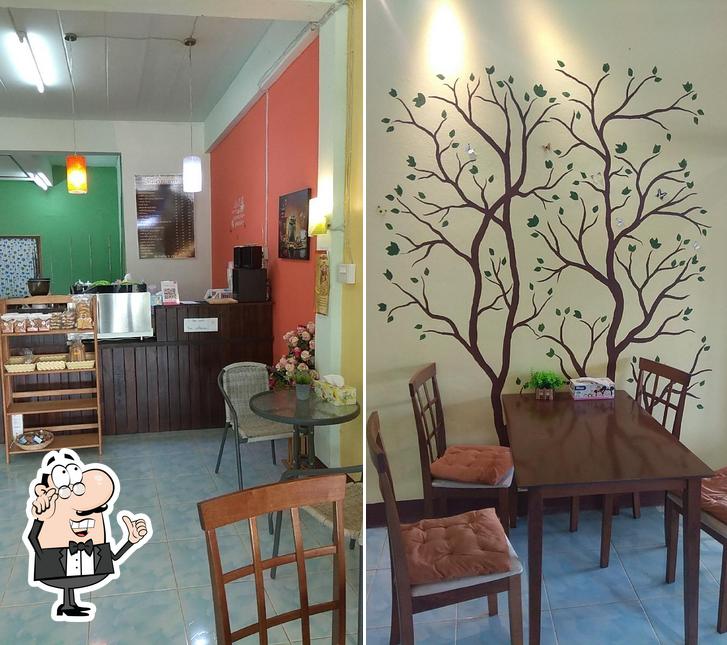 ต้นน้ำกาแฟสด cafe, Tha Wang Pha - Restaurant reviews