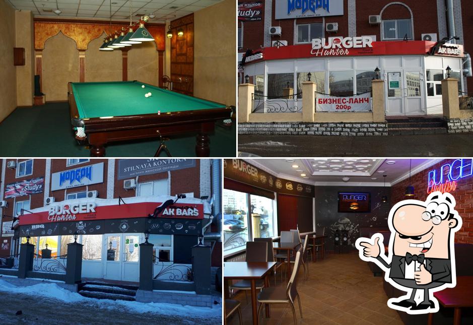 Burger Hunter pub & bar, Tolyatti, Ulitsa 40 Let Pobedy - Restaurant ...