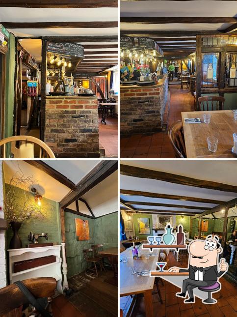 The Gallipot Inn in Hartfield - Restaurant menu and reviews