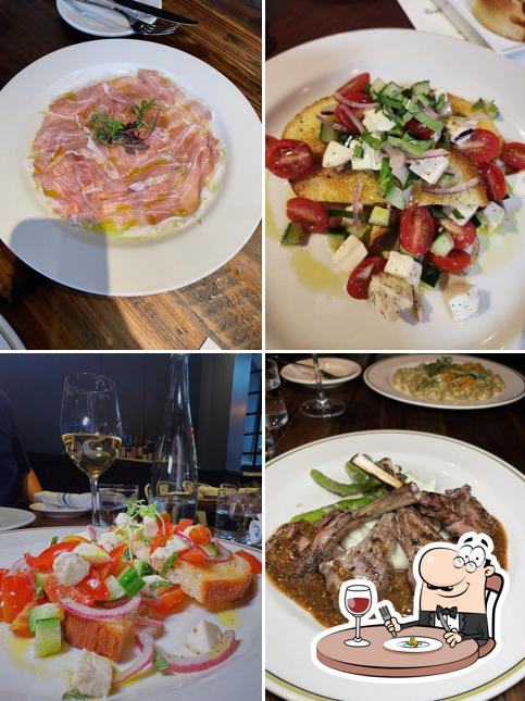 Pasta Veneta Italian Restaurant in Chicago - Restaurant menu and reviews