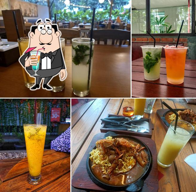 Café Pojok Tilu Tilu, Bandung - Carta del restaurante y opiniones