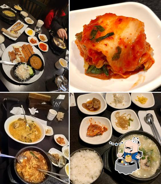 Top 7 restaurants with jajangmyeon in Toronto, august 2025 - Restaurant ...