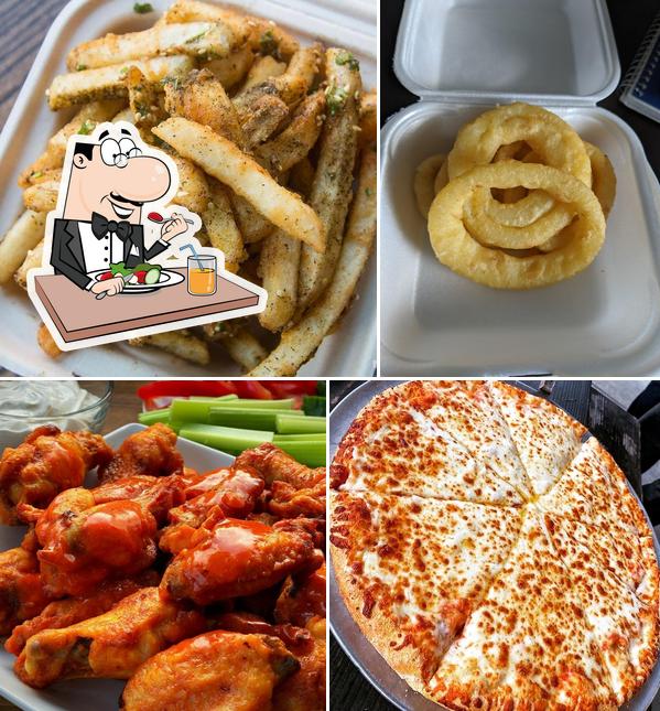 New Pizza House, 15 Fandor Way in Brampton - Restaurant menu and reviews