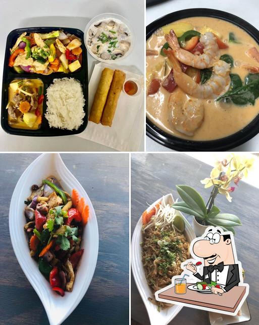 Chili Thai Takeout in Ottawa - Restaurant menu and reviews