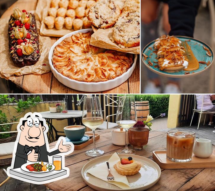 Knoll: na kávu & pohárek, Lednice - Restaurant reviews