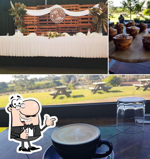 Ebb & Flow Restaurant, Maryborough - Restaurant menu, prices and reviews