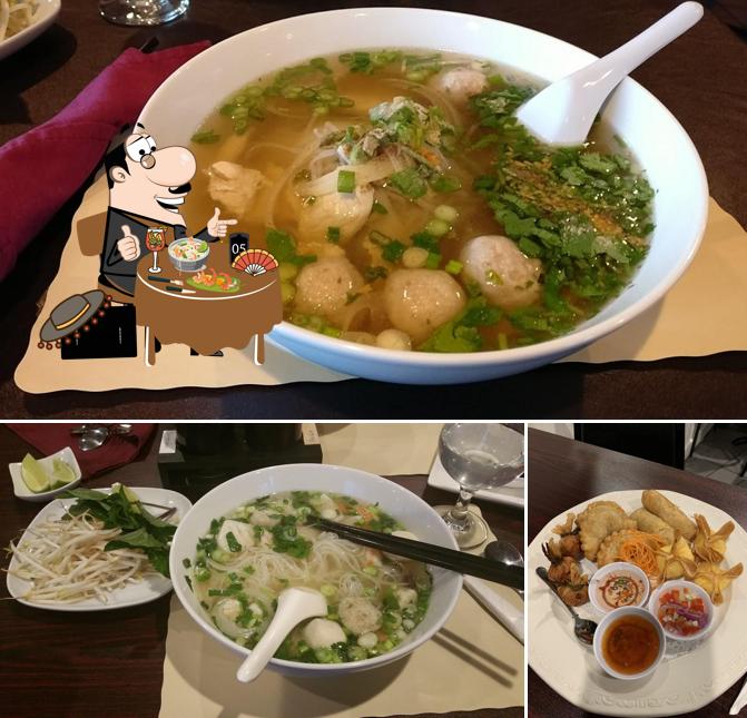 Pho Zaaap in East Haven - Restaurant menu and reviews