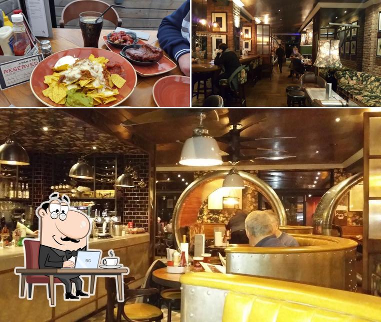 Airport Pub, Manchester Airport in Manchester - Restaurant reviews