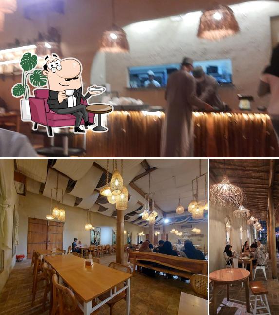 HALAL BOSS maspion square restaurant, Surabaya - Restaurant reviews