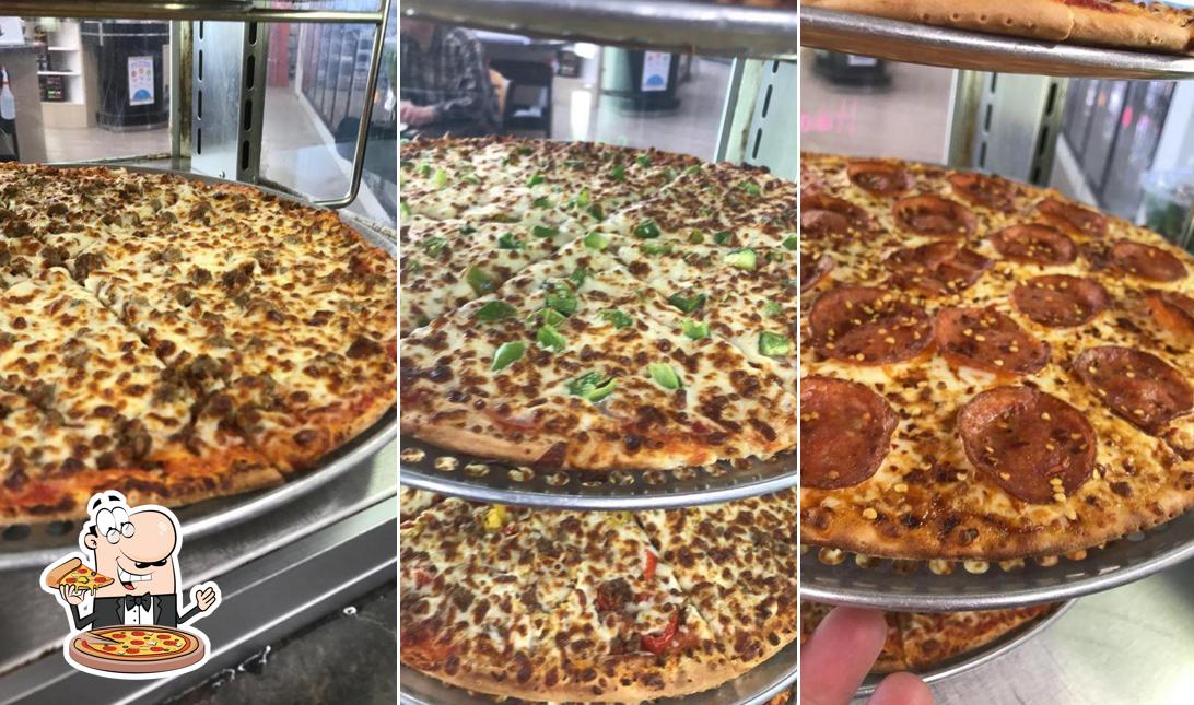 Peppie's Pizza in Landmark - Restaurant reviews