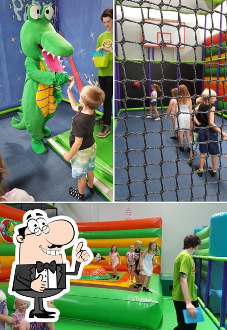 Crocs Playcentre Lyndhurst in Dandenong South - Restaurant reviews