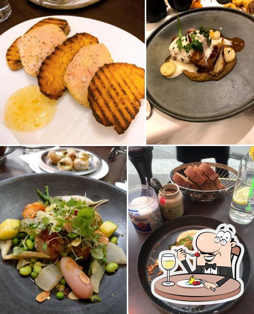 Le comptoir du Relais restaurant, Paris, 9 Carr de l'Odéon - Restaurant ...
