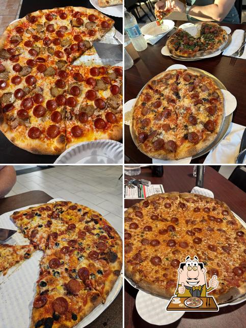 Corleone’s Famous New York Pizza & Gyros, Daytona Beach - Restaurant ...