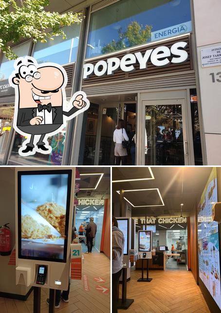 Popeyes Famous Louisiana Chicken, Barcelona, Hospital Clínic ...