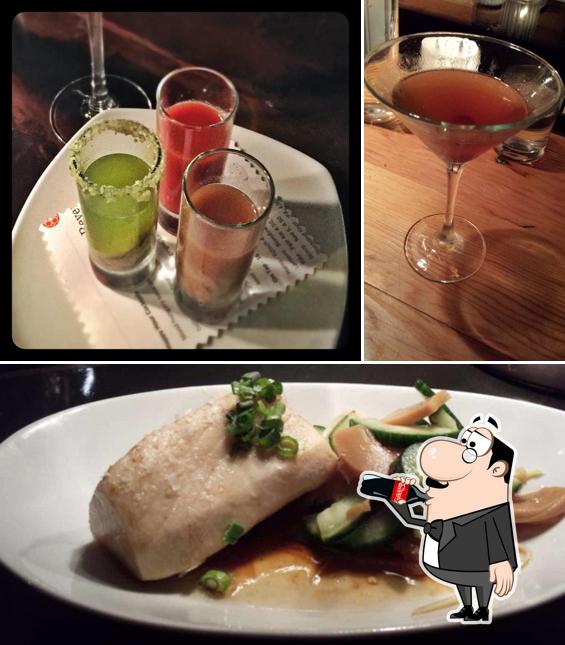 Brimmer & Heeltap in Seattle - Restaurant menu and reviews