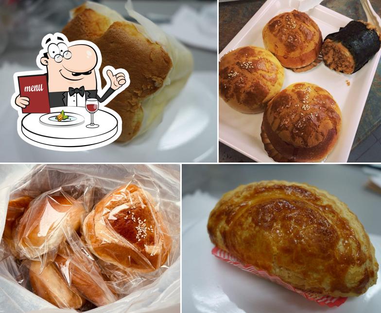 Red House Bakery, Toronto - Restaurant menu, prices and reviews