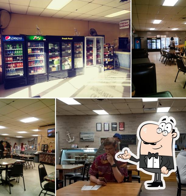 Triangle Seafood & Po Boy, Hattiesburg - Restaurant menu, prices and ...