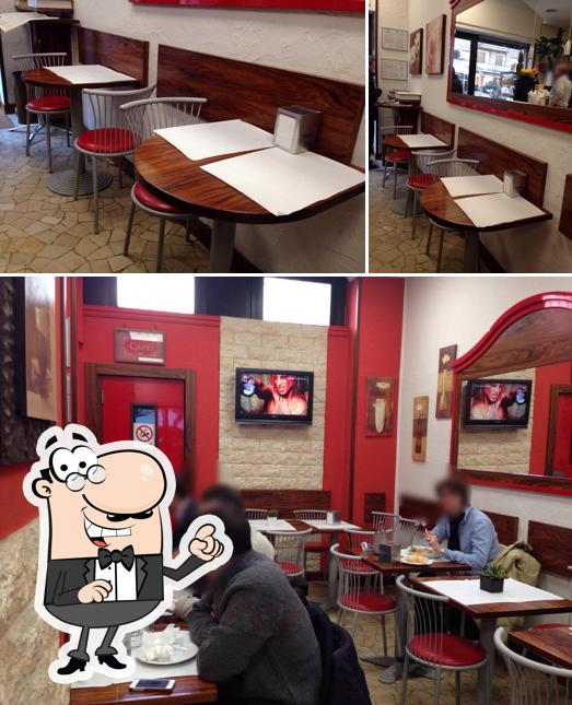 Le Petit Café, Milano - Menu del ristorante, prezzi e recensioni